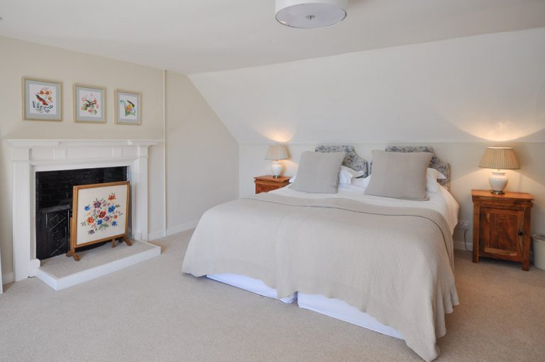 Gallery - Cray House & Estate